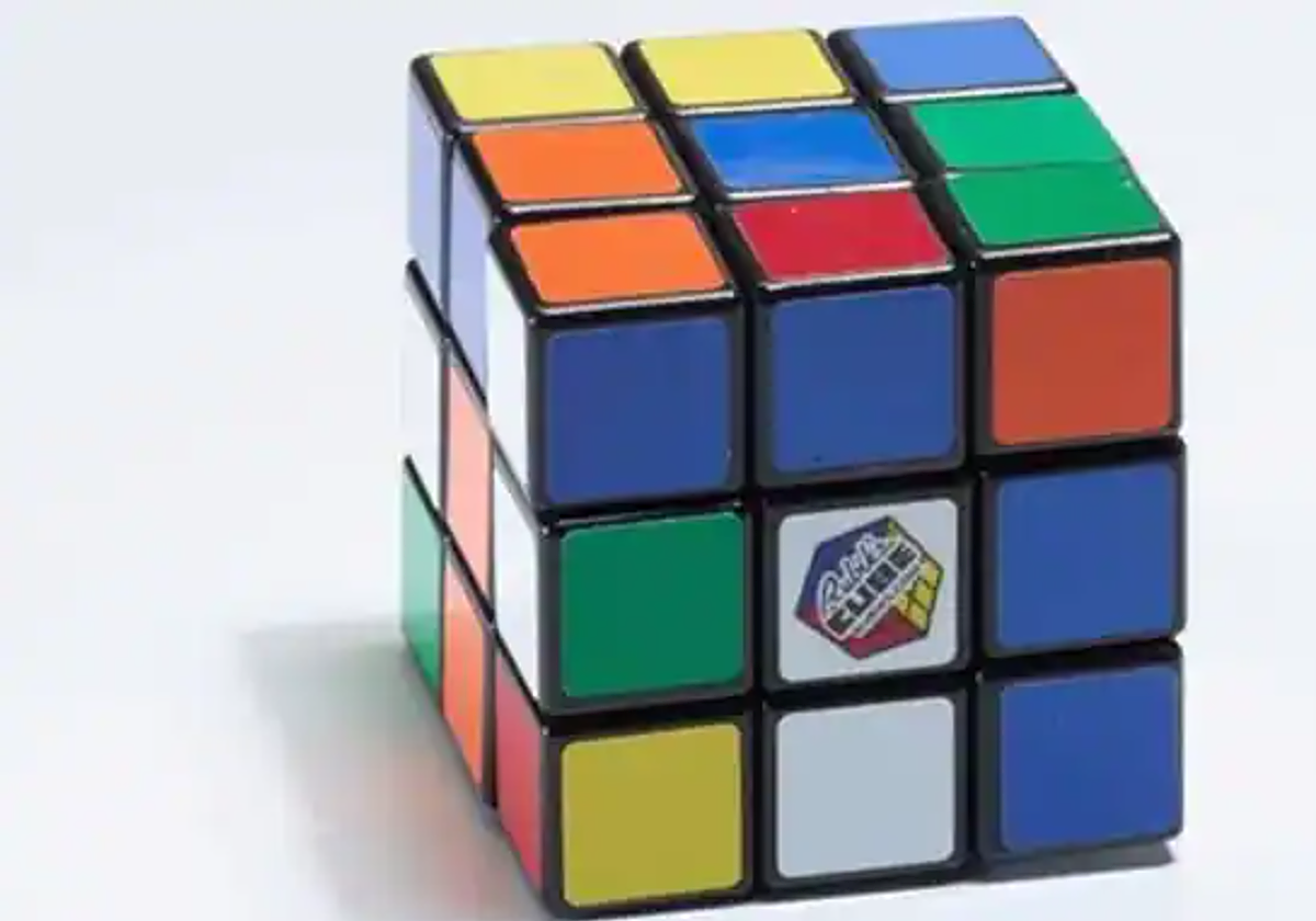 El sencillo truco para resolver el cubo de Rubik en apenas unos segundos | Las Provincias